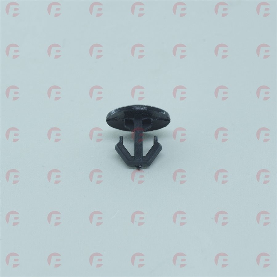 25 / PQT HOOD RETAINER HONDA