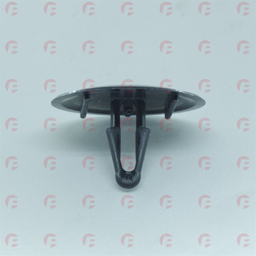 15 / PQT HOOD INSULATOR CLIP TOYOTA